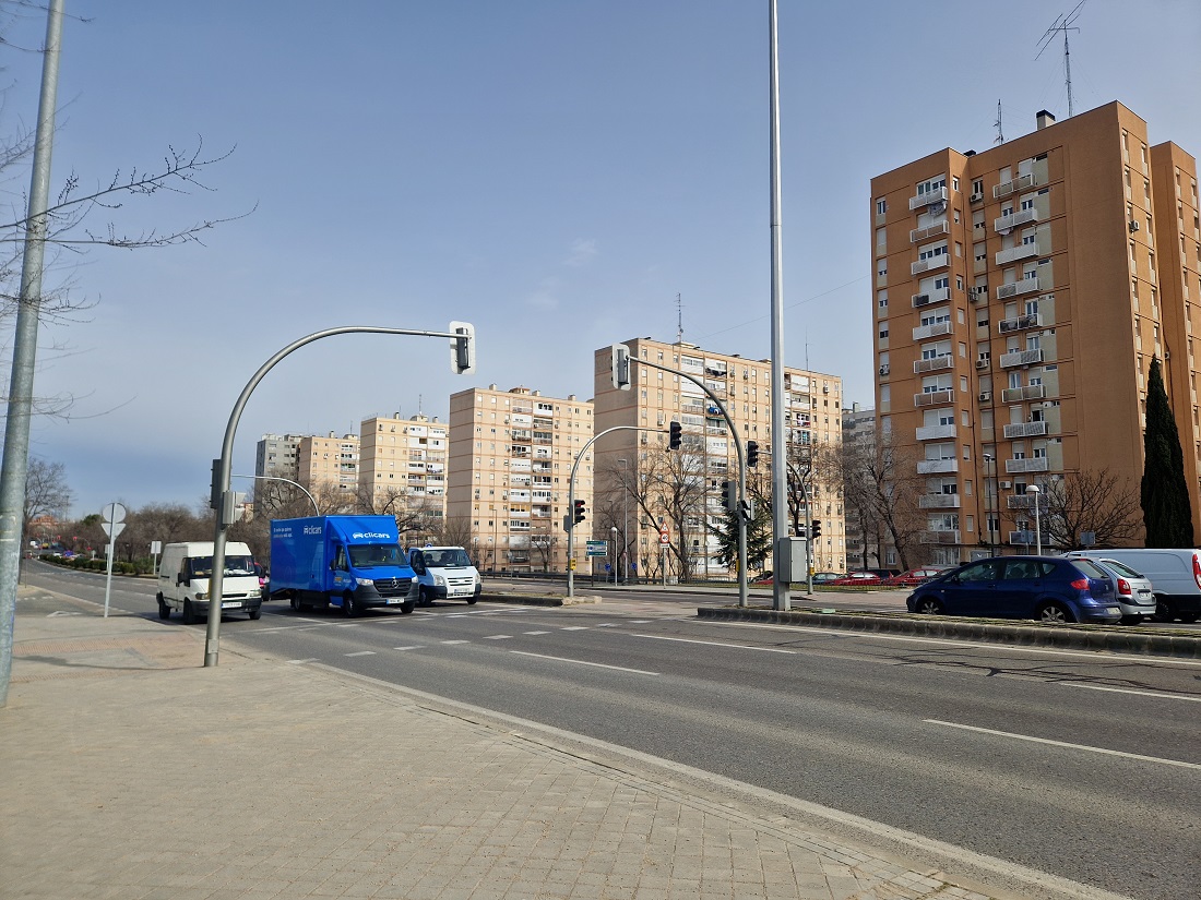 Los estudiantes de Urbanismo visitan Villaverde como un distrito lleno ...