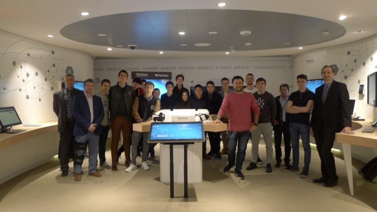 Los alumnos del Club de Informática visitan la unidad de Ciberseguridad ...